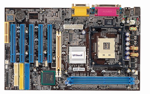 유니텍전자, FSB800의 고성능 845PE Brain 출시:: 보드나라